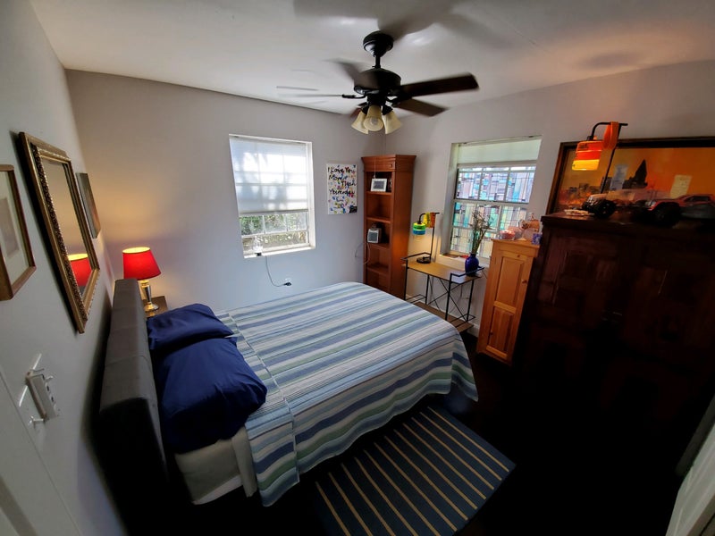 'Room for a professional ' Room to Rent from SpareRoom