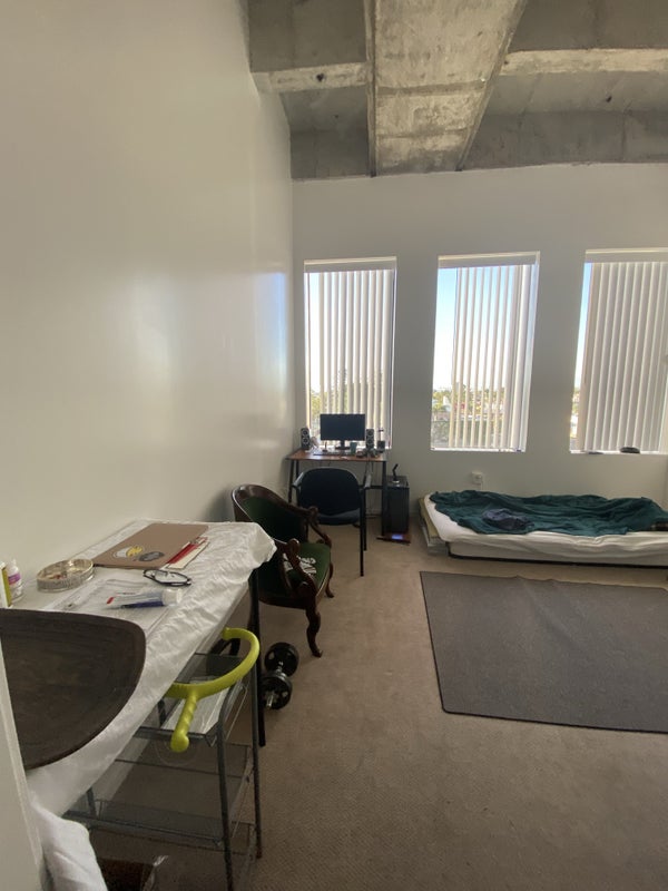 'Room For Rent High Ceilings And Windows ' Room to Rent from SpareRoom