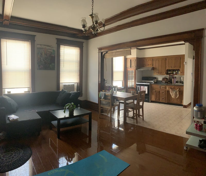 'Renting • Private Room 3 Bed /1 Bath 🏡' Room to Rent from SpareRoom