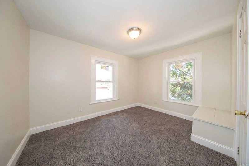 'Small Room for Rent' Room to Rent from SpareRoom