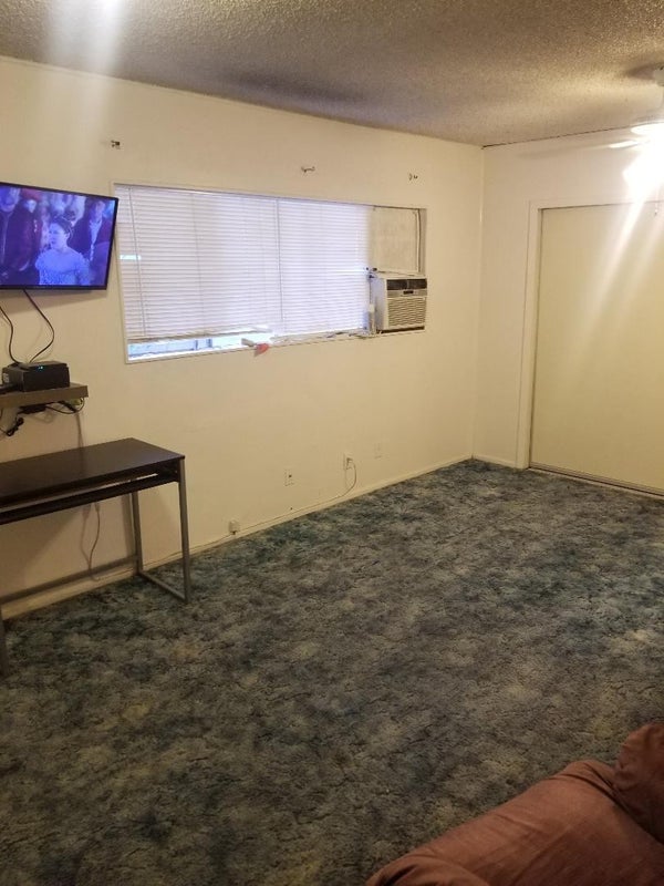'17x12 Master bedroom with Private Bath open now' Room to Rent from ...