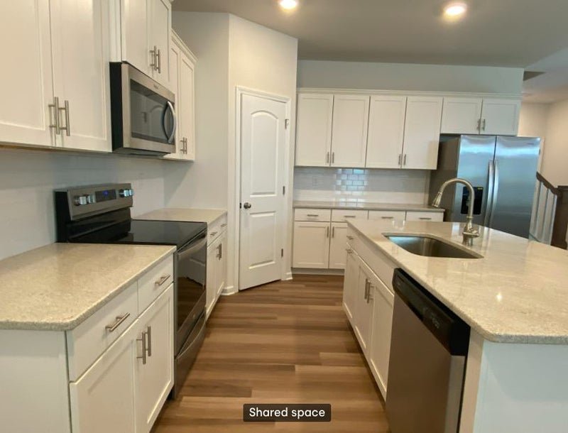 'Gorgeous rooms in Indian Trail' Room to Rent from SpareRoom