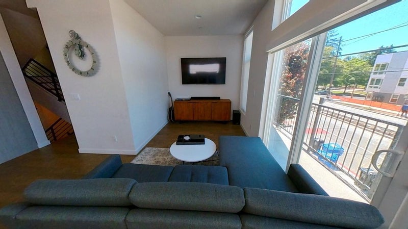 'Stunning North Delridge townhome with rooftop deck' Room to Rent from ...