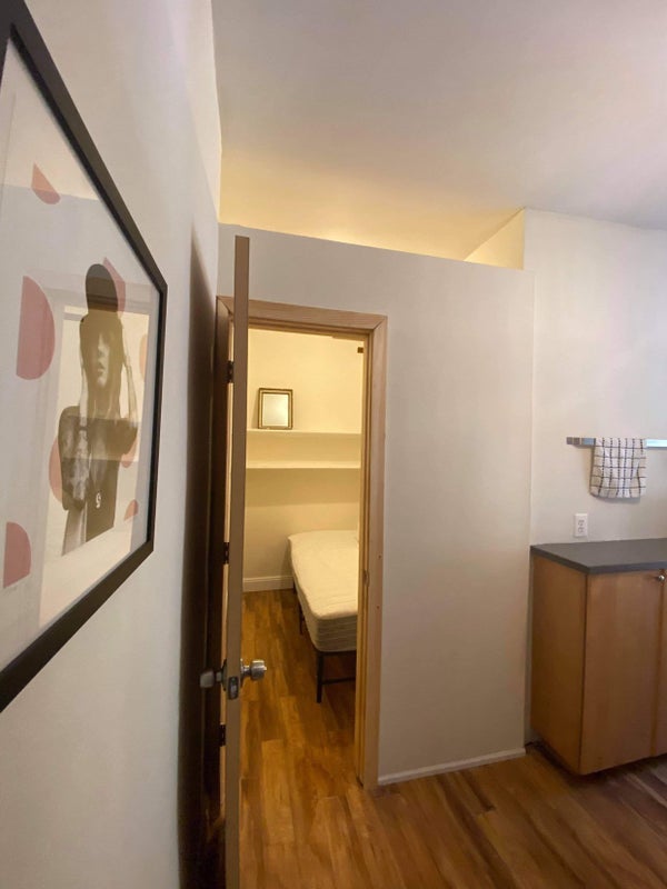 'Small Furnished room' Room to Rent from SpareRoom