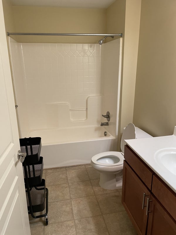 'Looking for a roommate' Room to Rent from SpareRoom