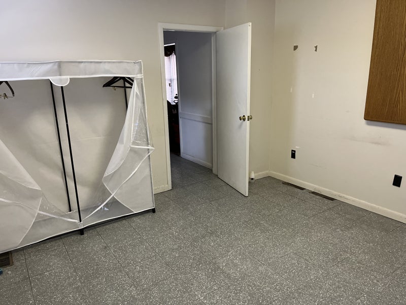 '2 rooms in shared house available' Room to Rent from SpareRoom