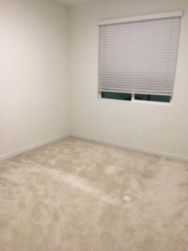 'A prive room in the great park is avaiable ' Room to Rent from SpareRoom