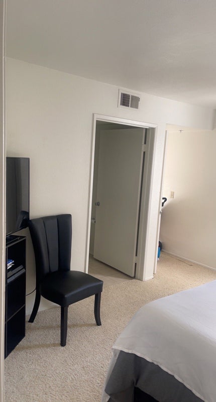 'Master suite ' Room to Rent from SpareRoom