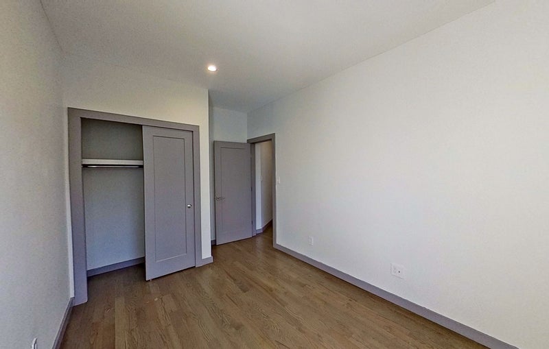 'Amazing Rooms 4 Rent- 4Br /1 Ba - W/D-Nov 1St ' Room to Rent from ...