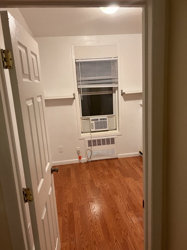 'Private Small Room for Rent' Room to Rent from SpareRoom