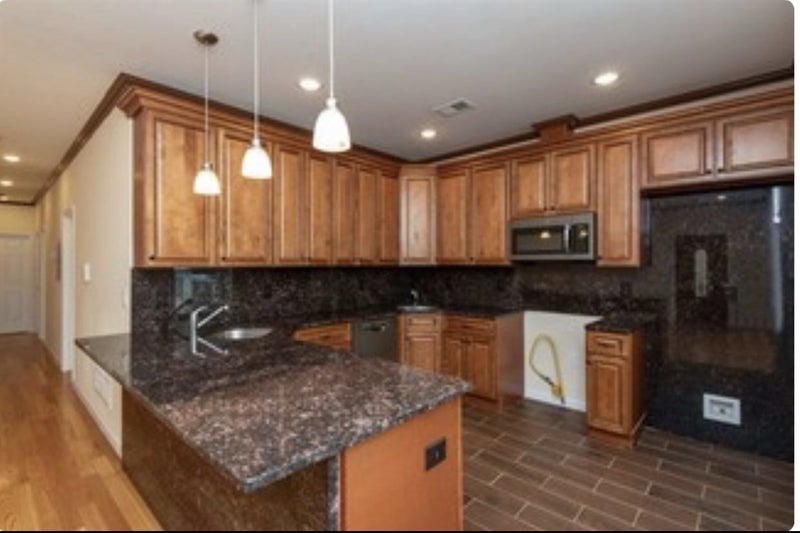 '👩‍🦱 Seeking One Great Female Roomie 👩' Room to Rent from SpareRoom