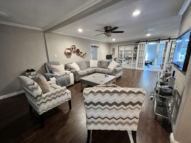 '2 furnished rooms available' Room to Rent from SpareRoom