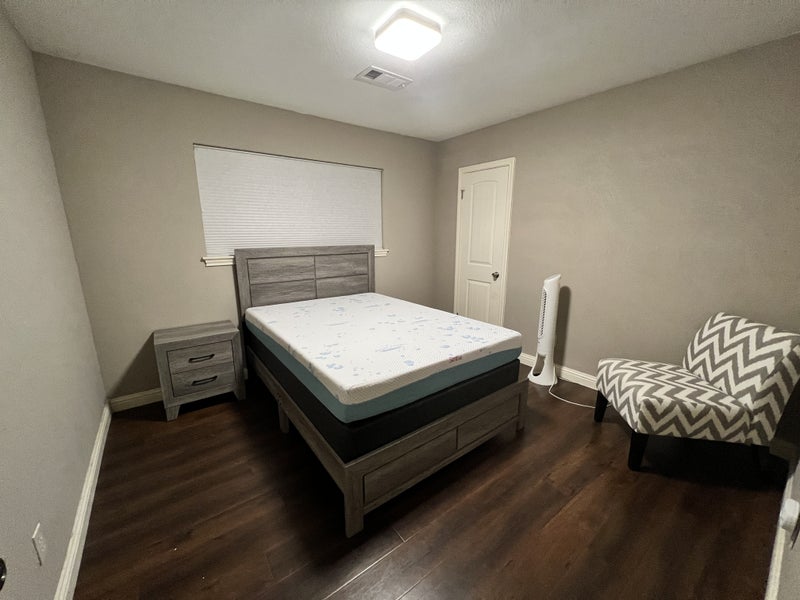 '2 furnished rooms available' Room to Rent from SpareRoom