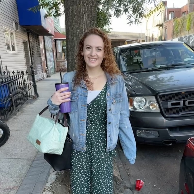 'Professional Female Seeking Large Bedroom' Roommate from SpareRoom