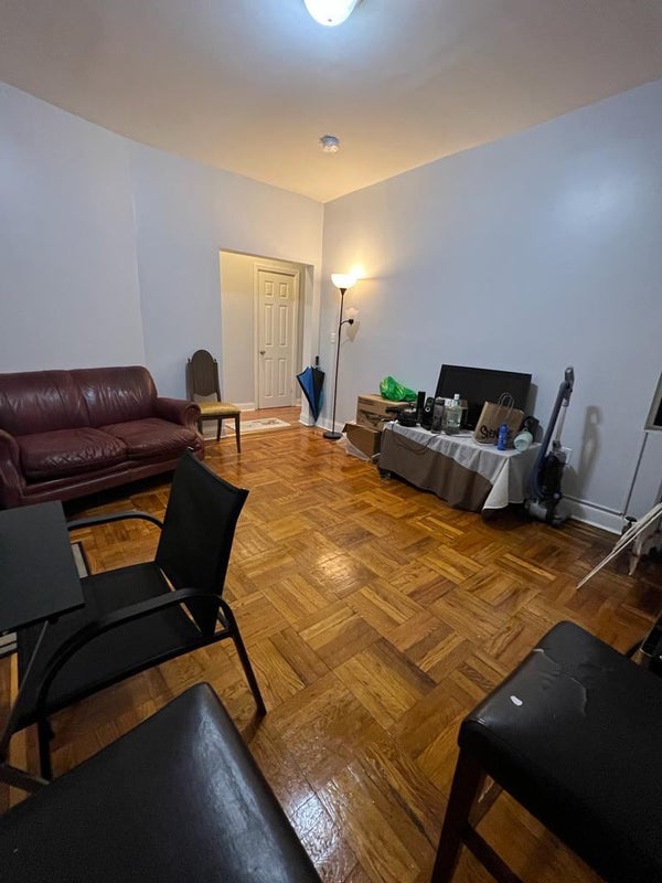 'Sharing Room available from 1st Jan to 31st Jan' Room to Rent from ...