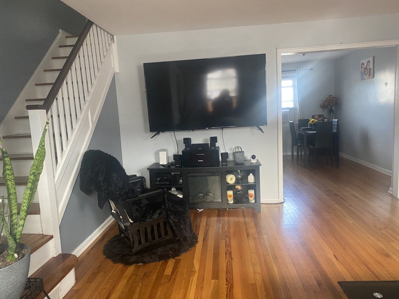 '2 rooms for rent for female (Bedroom+office)' Room to Rent from SpareRoom