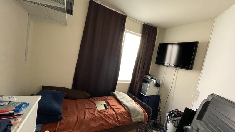 'Specializing in Happy Long Term Tenants' Room to Rent from SpareRoom