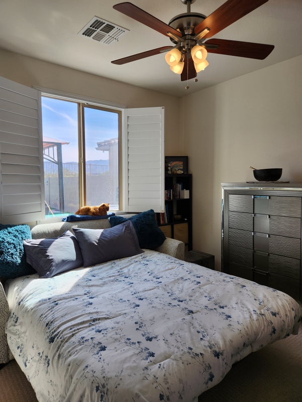 'Home Share - Broadband & All Utilities Included' Room to Rent from ...