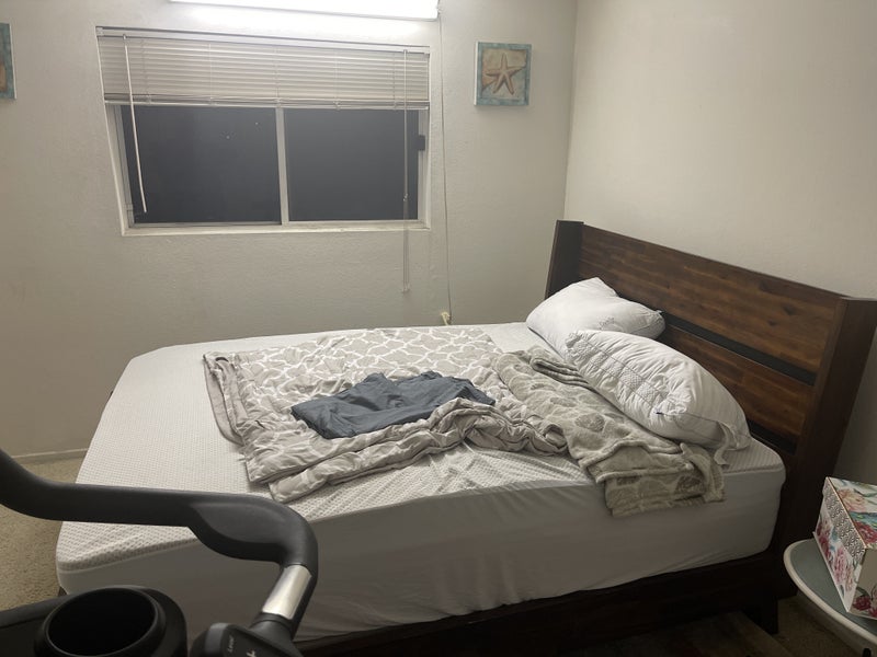 'Very nice and large comfortable room for rent in n' Room to Rent from ...