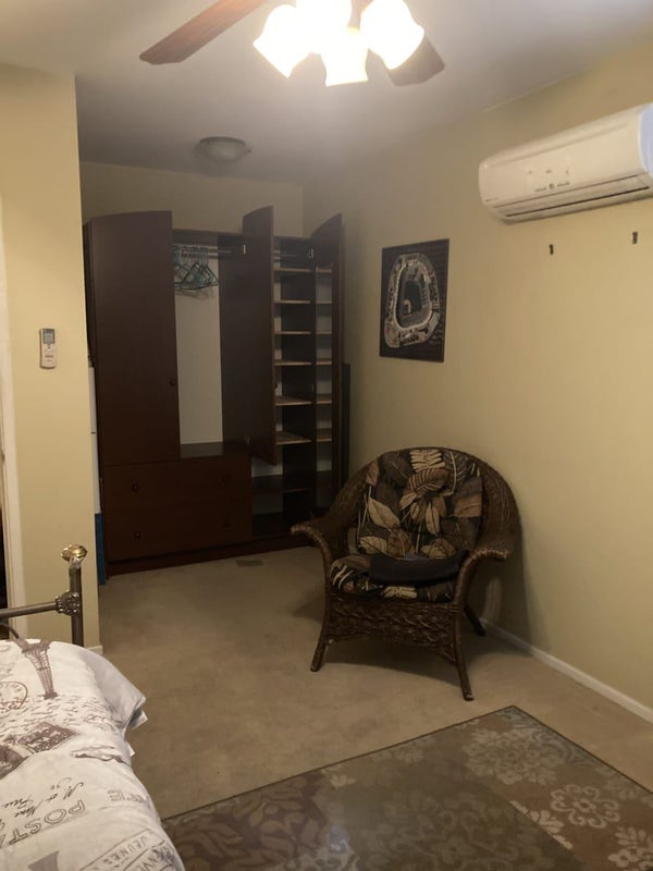 'Single Room with Unattached Private Bath' Room to Rent from SpareRoom