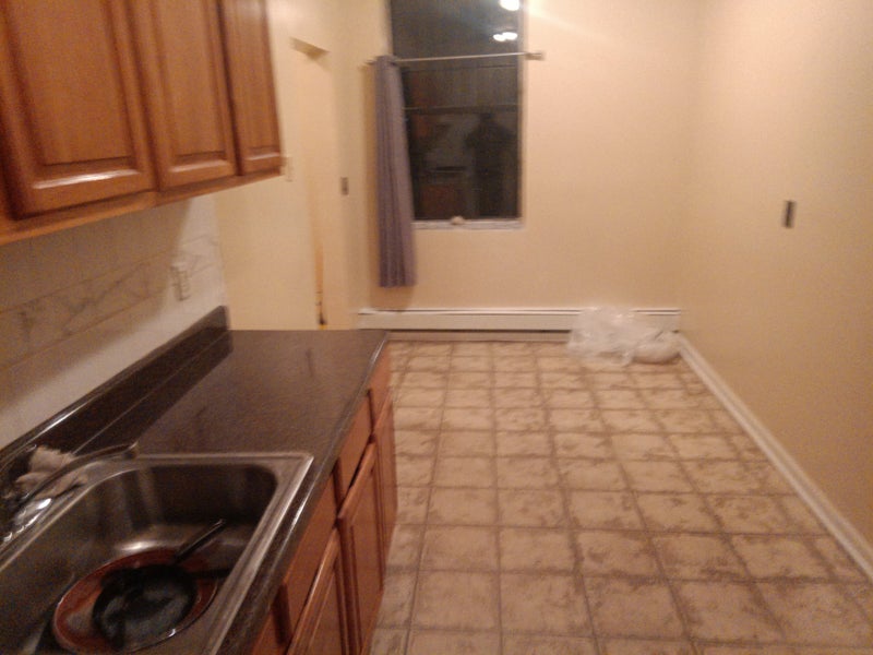 'Room Available Chill Roommate. ' Room to Rent from SpareRoom