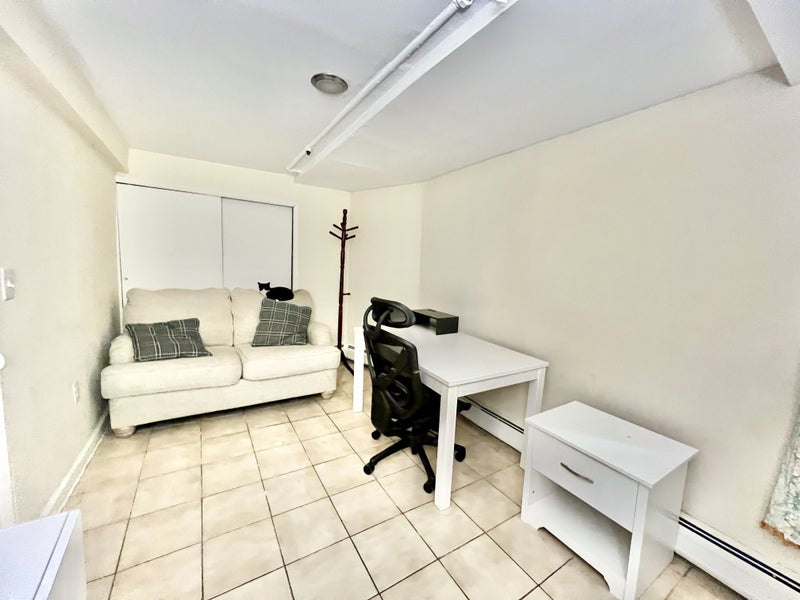 'Small private room ' Room to Rent from SpareRoom