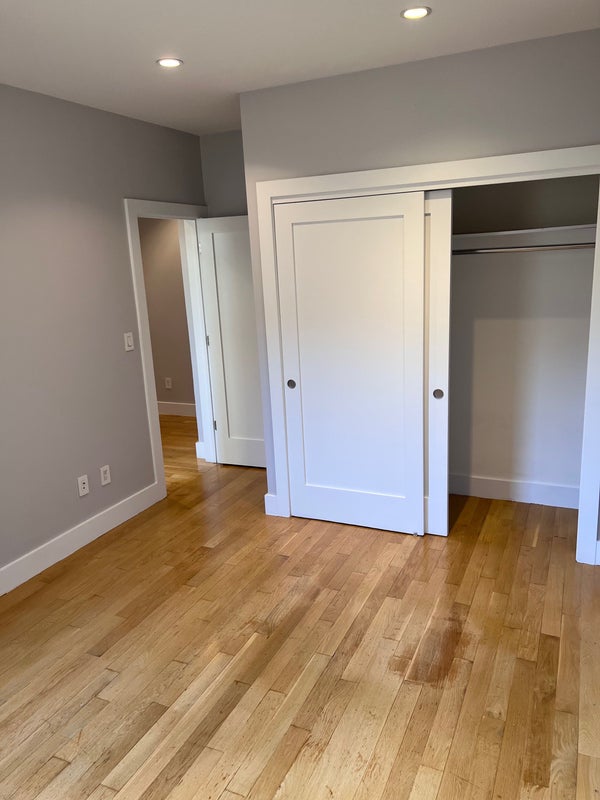'1 Room Left: Bedroom 2 Full Bathroom Available Now' Room to Rent from ...