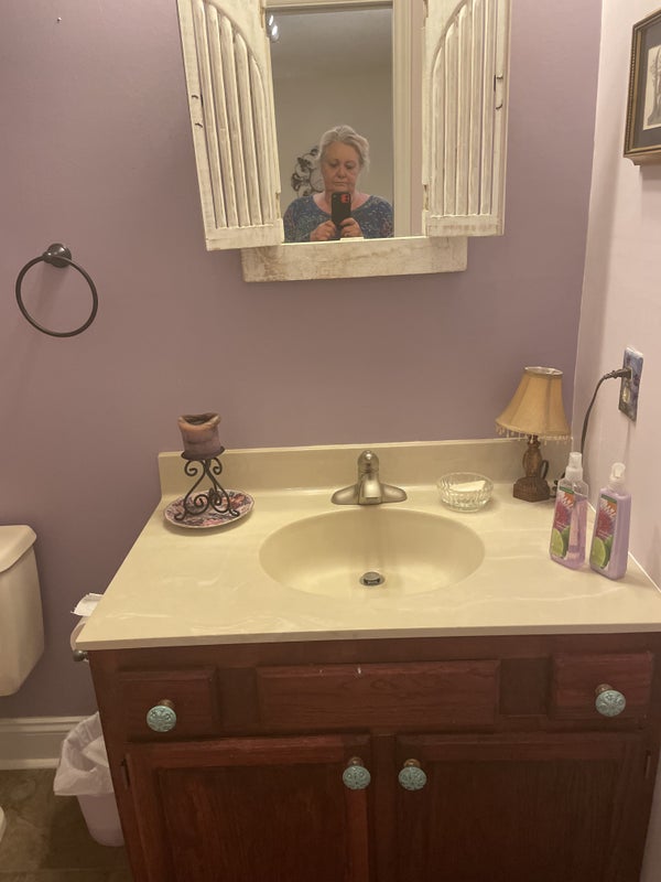 'Christian, Quiet Safe Home ' Room to Rent from SpareRoom