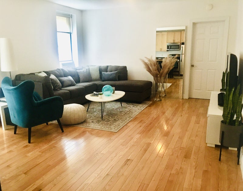 'Private Furnished Bedroom in 2 BD 1BA Spacious Apt' Room to Rent from ...