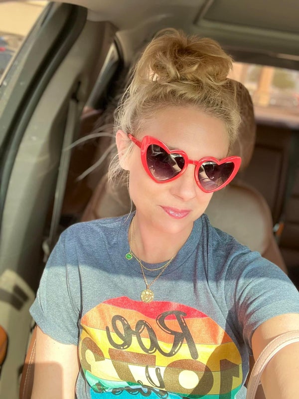 'Professional female looking for a room to rent ' Roommate from SpareRoom