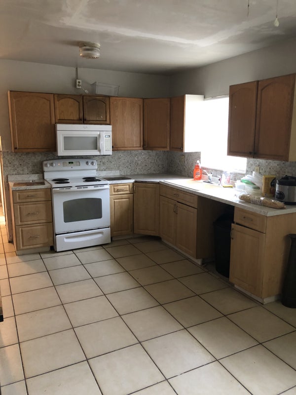 'Room Available For Rent' Room to Rent from SpareRoom