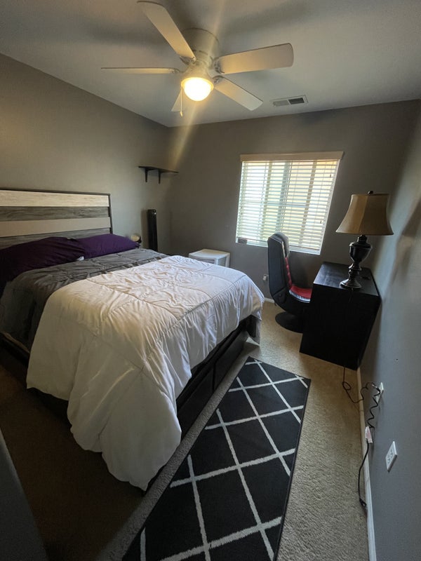 'Furnished Bedroom: Included Bed & Mattress' Room to Rent from SpareRoom