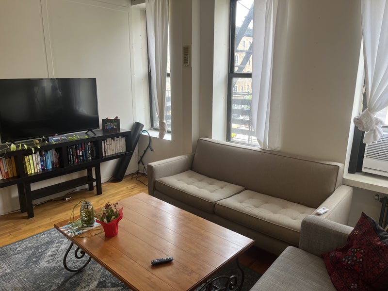 'Spacious Room for Rent in Beautiful Apartment' Room to Rent from SpareRoom