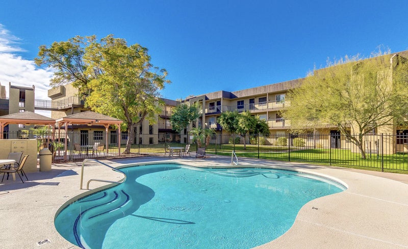 'Gated Condo in Mesa Arizona ' Room to Rent from SpareRoom