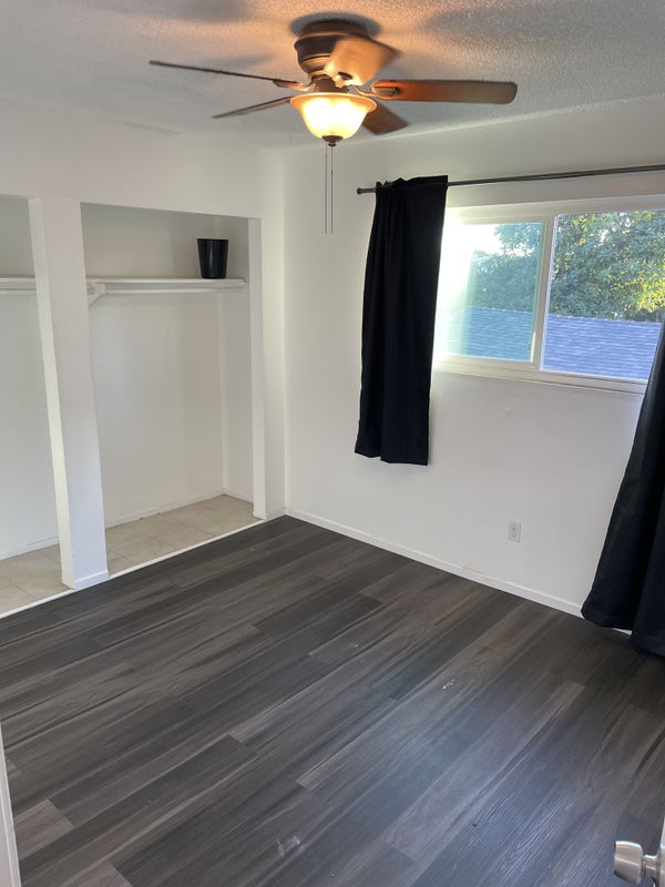 'Room available for rent now!' Room to Rent from SpareRoom