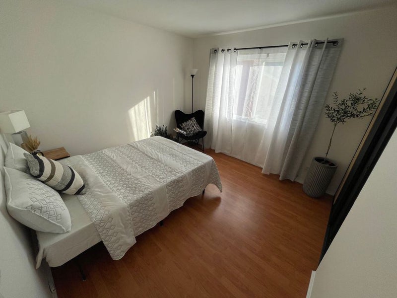 'Private Room For Rent - Safe & Convenient Area' Room to Rent from ...