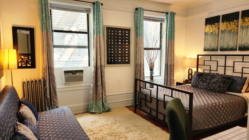 'Bright Airy Contemporary Extra Large Room ' Room to Rent from SpareRoom