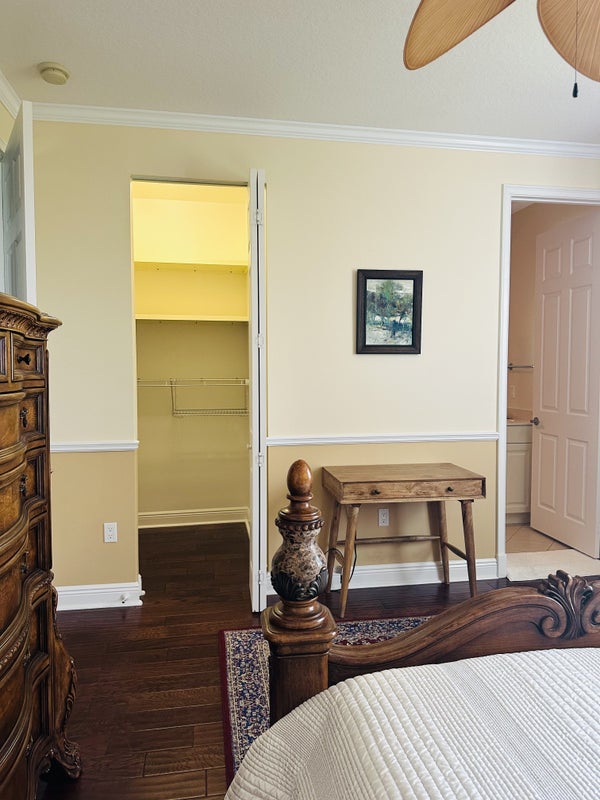 'A Luxury room for rent in Wellington FL' Room to Rent from SpareRoom