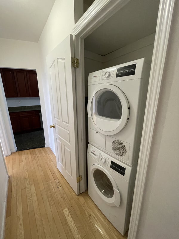 'One room left- live with 3 cool dudes. 4bed/2bath' Room to Rent from ...