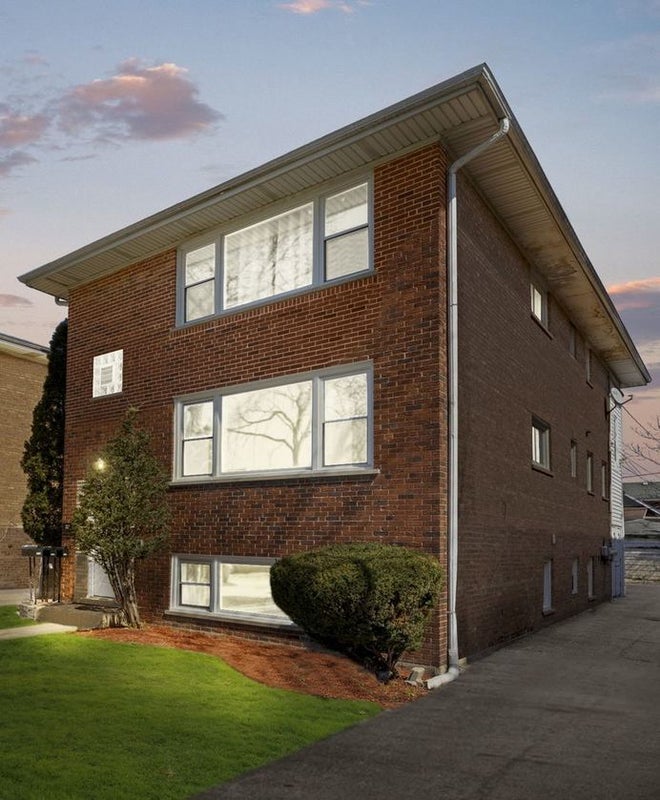 'Rooms for Rent in Chicago (Travelers & Students)' Room to Rent from ...