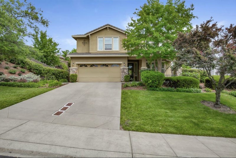 'Big Room in a cozy house in Serrano Community ' Room to Rent from ...