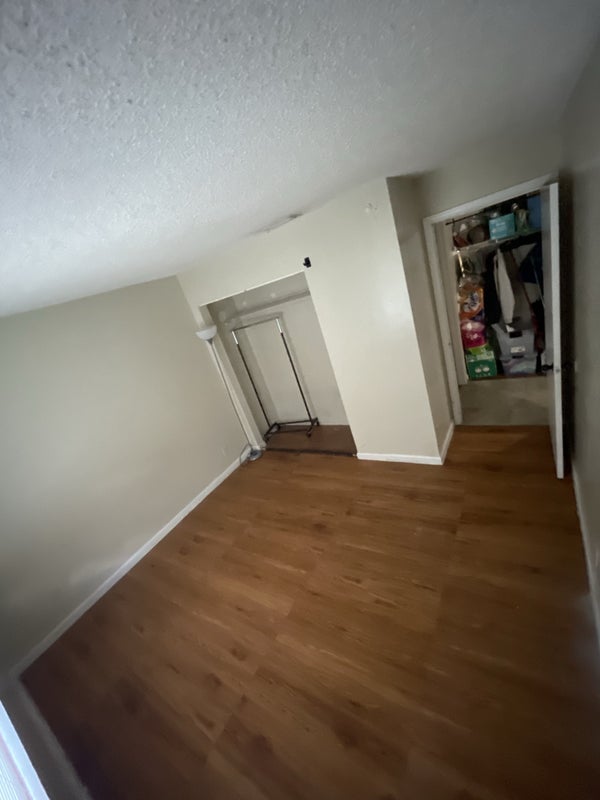 'Female roommate ' Room to Rent from SpareRoom