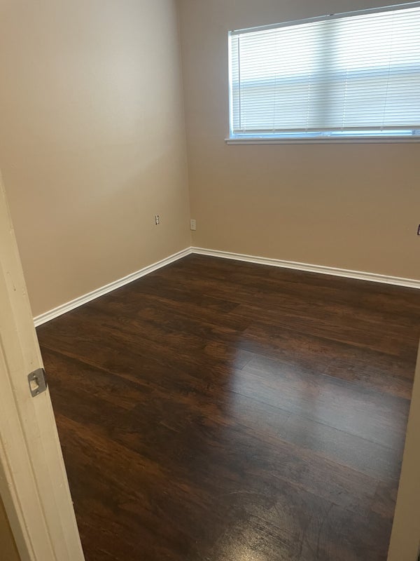 'Awesome Roommate wanted' Room to Rent from SpareRoom