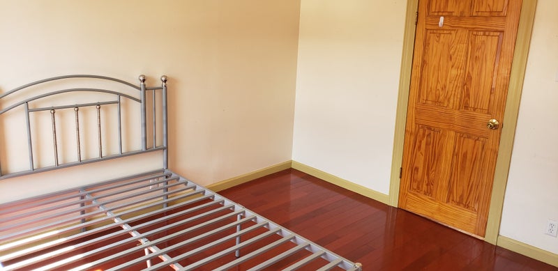 ' Room For Rent, Female preferred' Room to Rent from SpareRoom