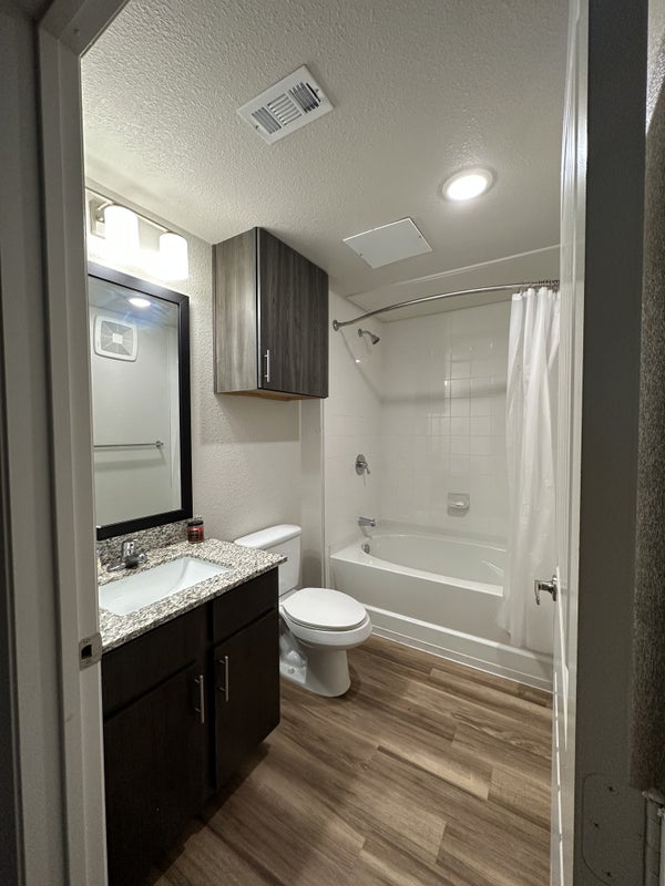 'Room and bathroom for rent ' Room to Rent from SpareRoom