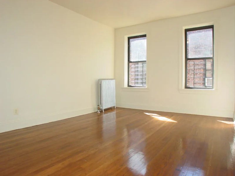 'Short term stay may renew ' Room to Rent from SpareRoom