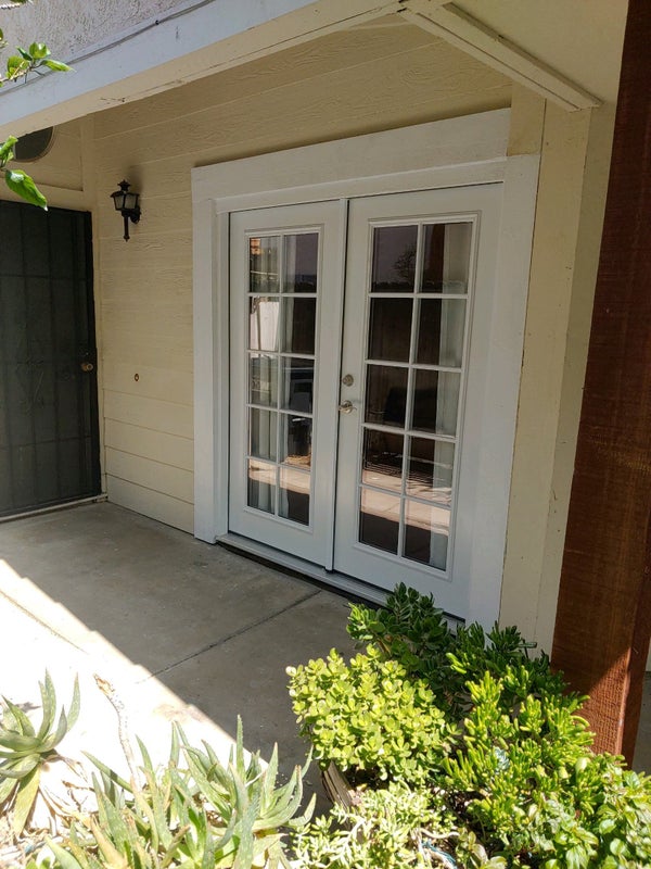'Private entry. Bright, master bedroom' Room to Rent from SpareRoom