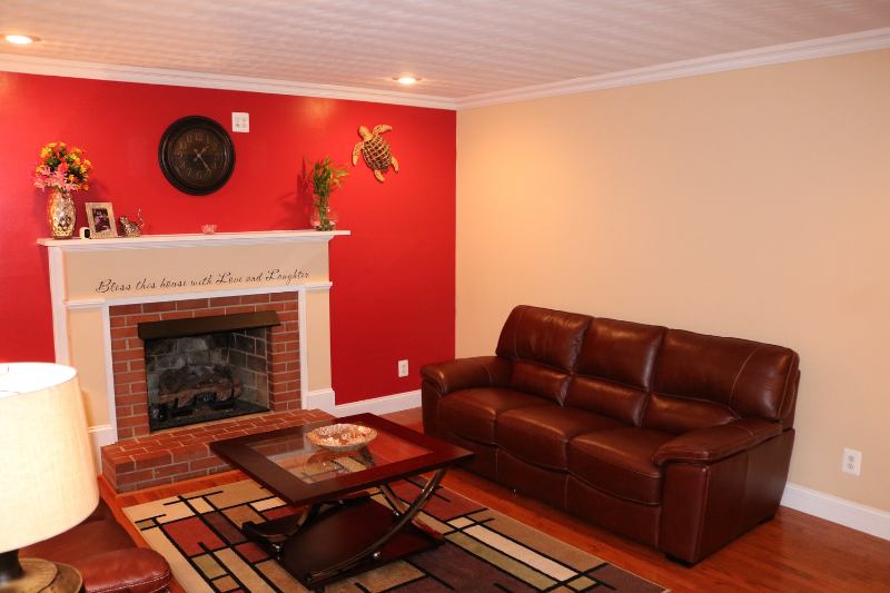 'Furnished Room for Rent with Great Amenities' Room to Rent from SpareRoom