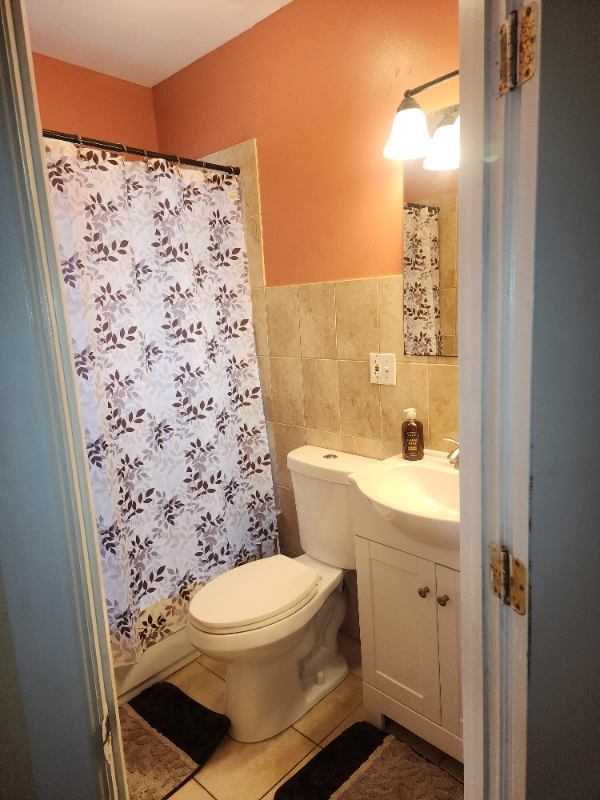 'Rooming House ' Room to Rent from SpareRoom