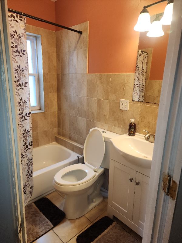 'Rooming House ' Room to Rent from SpareRoom